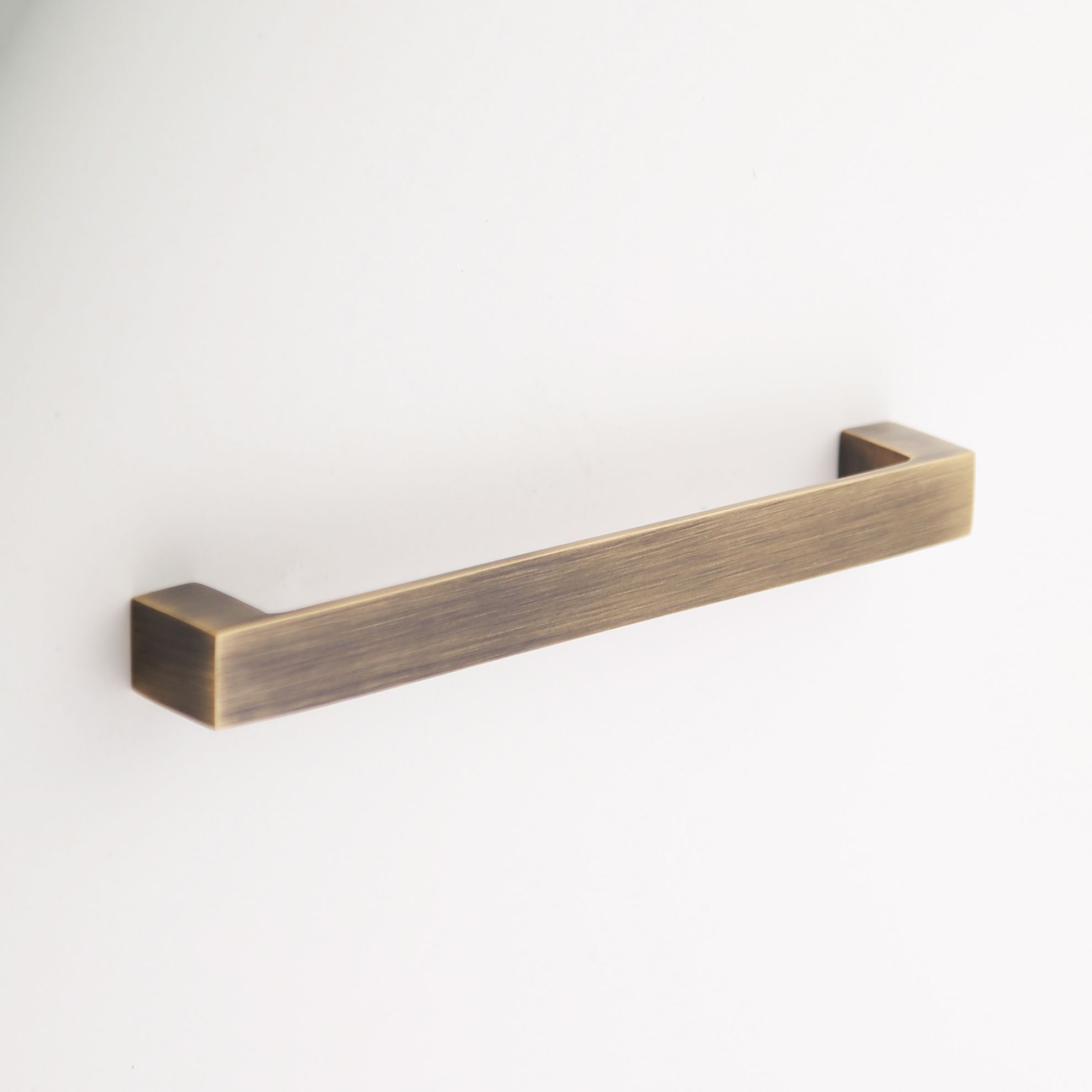 Aria Solid Brass Drawer Pull | RTA Cabinet Store